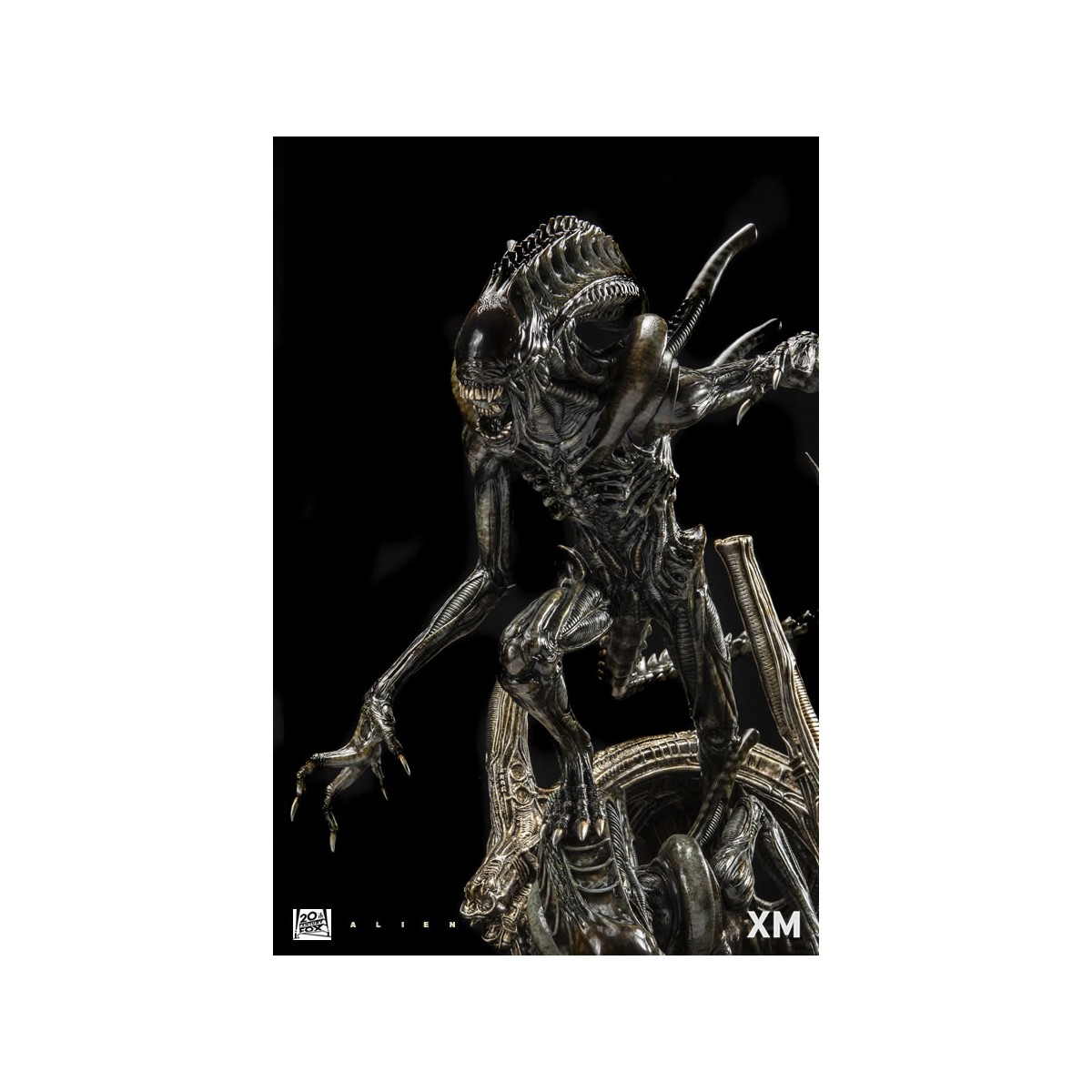 XM Studios Alien Warrior